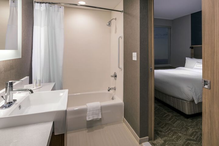 SpringHill Suites by Marriott Fishkill Fishkill | Bookonline.com