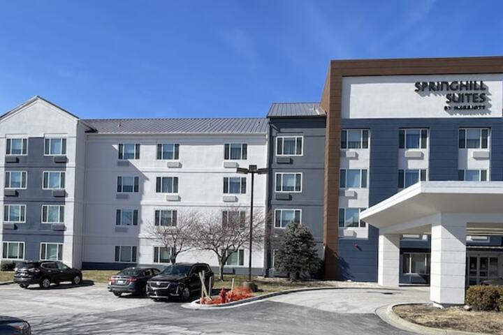 Springhill Suites by Marriott Overland Park Overland Park | Bookonline.com