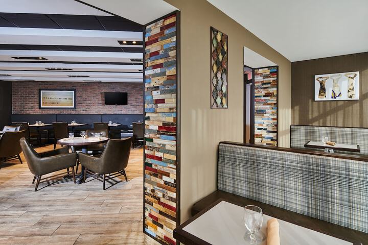 DoubleTree by Hilton Raleigh Crabtree Valley Raleigh | Bookonline.com