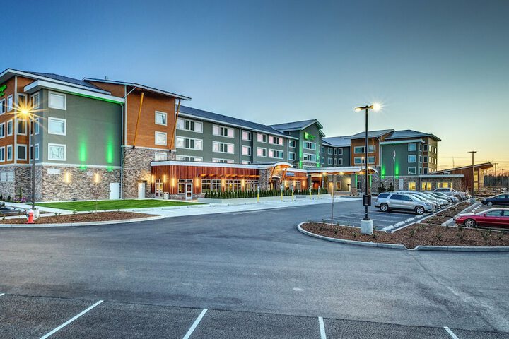Holiday Inn & Suites Bellingham an IHG Hotel Bellingham | Bookonline.com