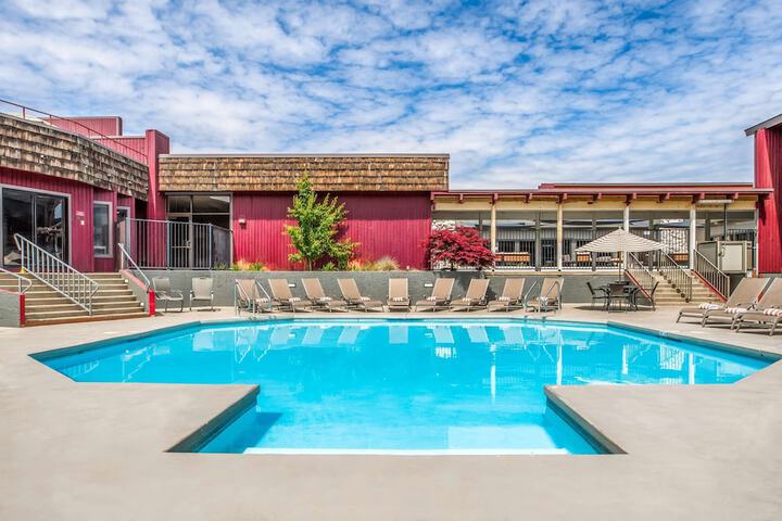 Red Lion Hotel Kennewick Columbia Center Kennewick | Bookonline.com