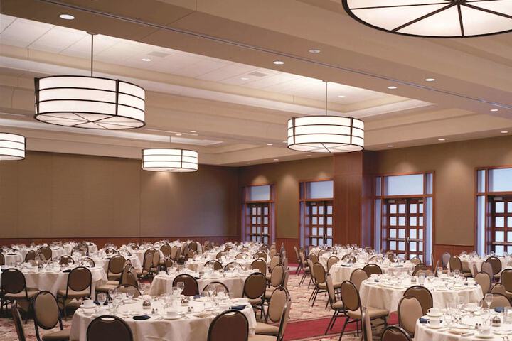 The Blackwell Inn&Pfahl Conference Center Columbus | Bookonline.com