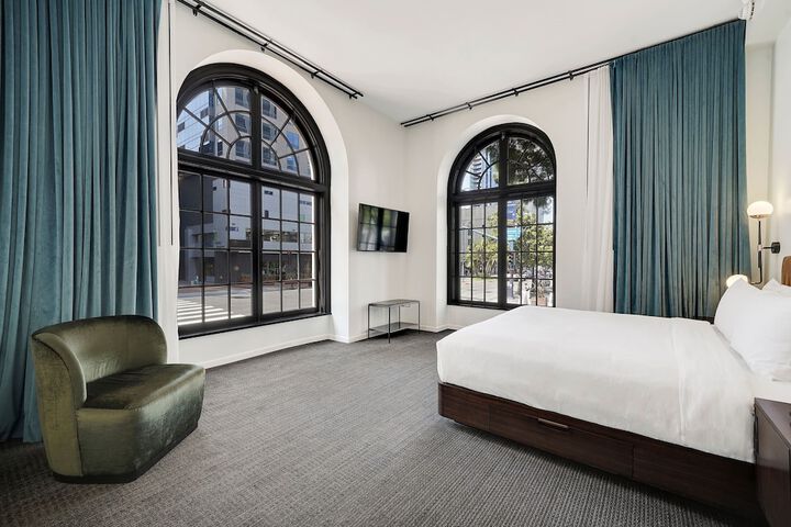 The Guild Hotel San Diego, a Tribute Portfolio Hotel by Marriott San ...