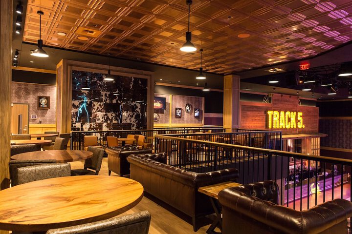 Hard Rock Hotel and Casino Tulsa Catoosa | Bookonline.com