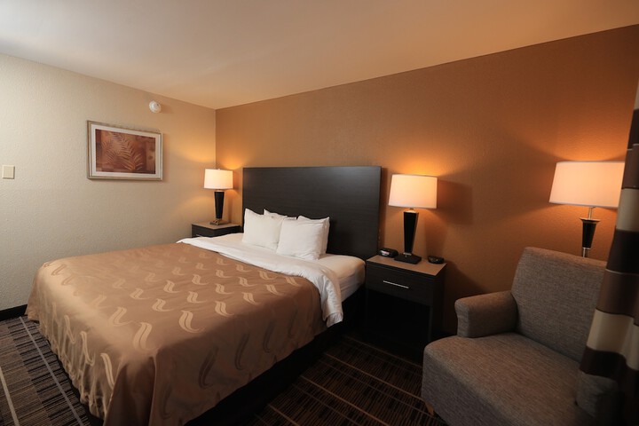 Quality Inn DFW Airport North Irving | Bookonline.com
