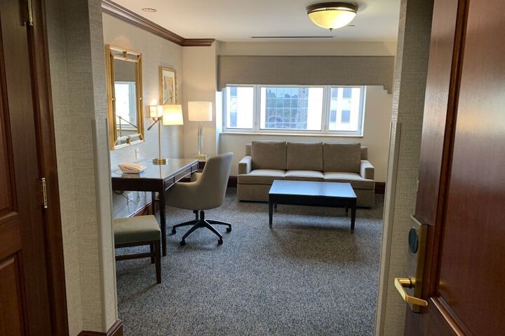 The Towers at Kahler Grand Hotel Rochester | Bookonline.com