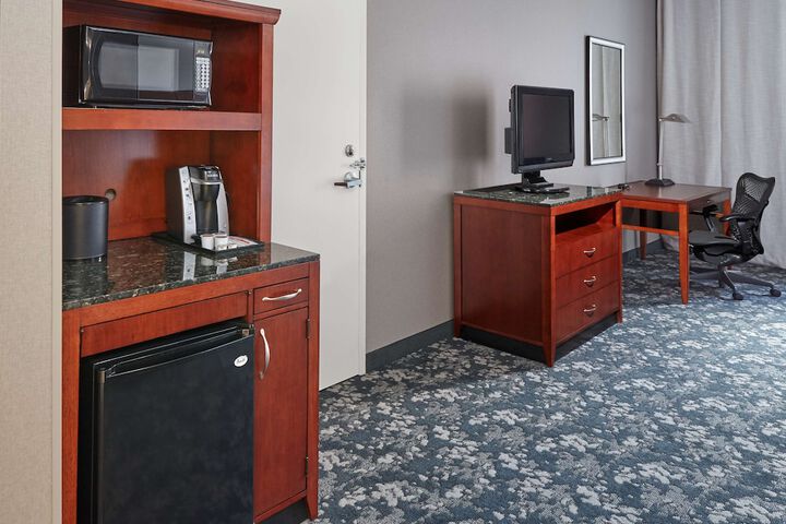 Hilton Garden Inn Lake Forest Mettawa Lake Forest | Bookonline.com