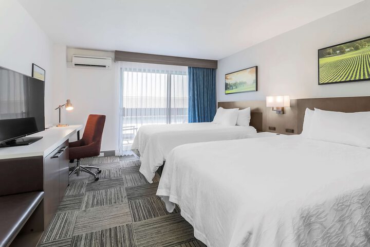 Hilton Garden Inn Davis Downtown Davis | Bookonline.com