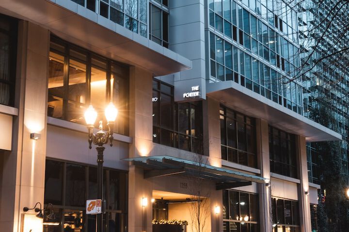 The Porter Portland, Curio Collection by Hilton Portland | Bookonline.com