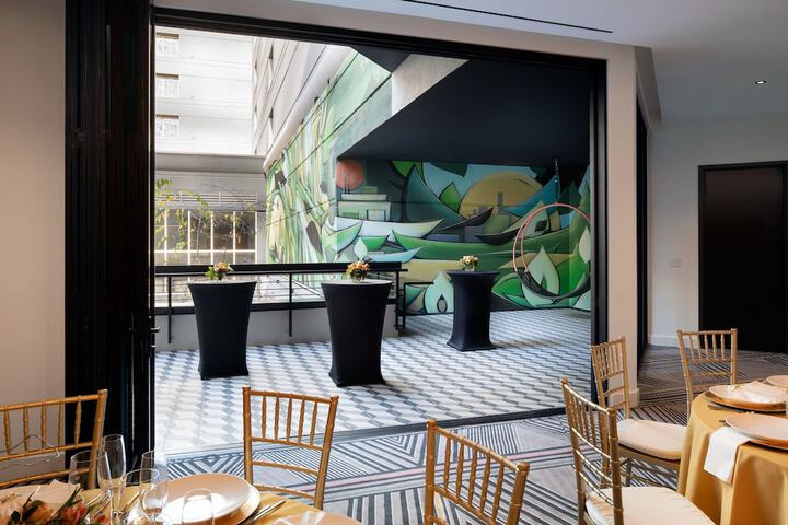 The Clancy, Autograph Collection San Francisco | Bookonline.com