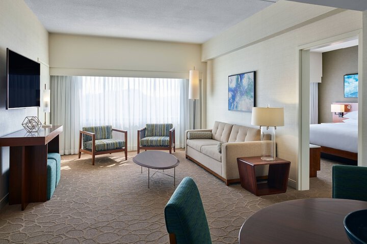 Delta Hotels by Marriott Ashland Downtown Ashland | Bookonline.com