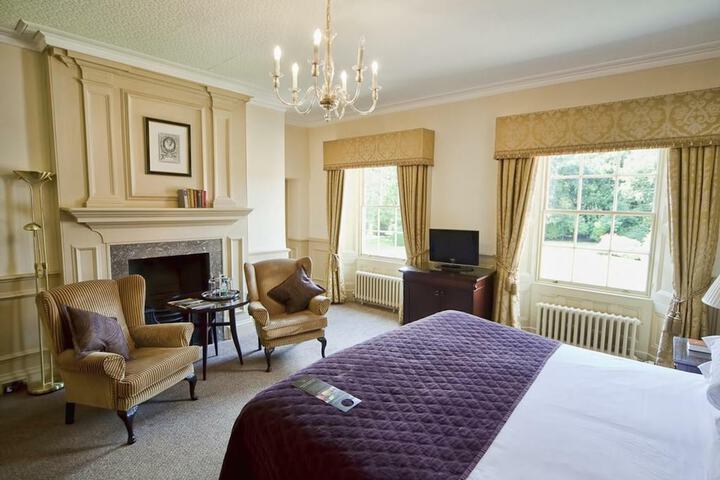 Ansty Hall Coventry | Bookonline.com