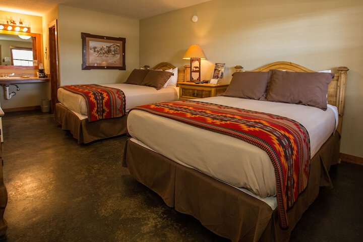 NRS Guest Ranch Decatur | Bookonline.com