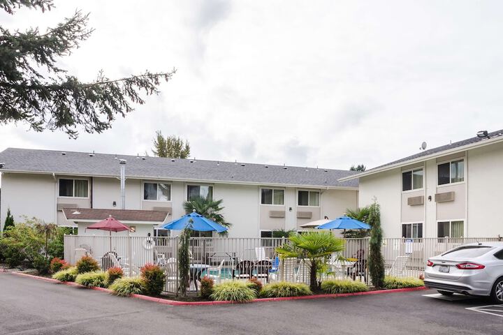 Motel 6 Seattle WA Sea Tac Airport South SeaTac | Bookonline.com