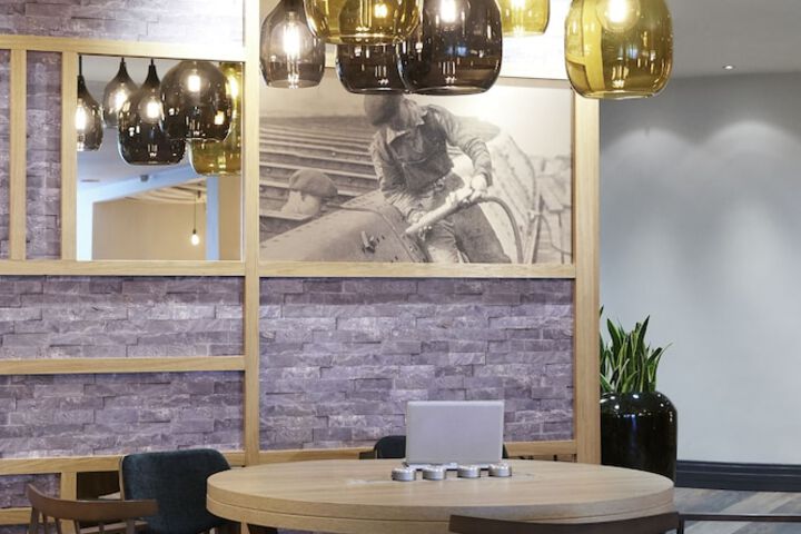 Mercure Cardiff Holland House Hotel & Spa Cardiff | Bookonline.com