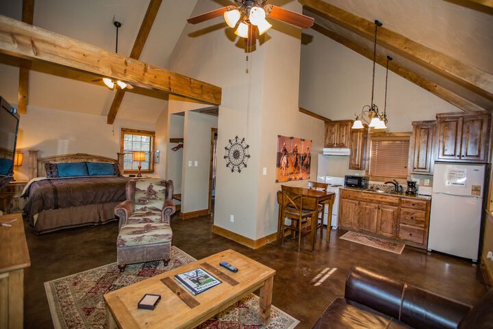 NRS Guest Ranch Decatur | Bookonline.com