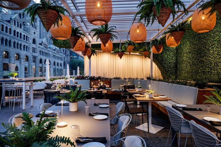 Montreal Marriott Chateau Champlain Montreal | Bookonline.com