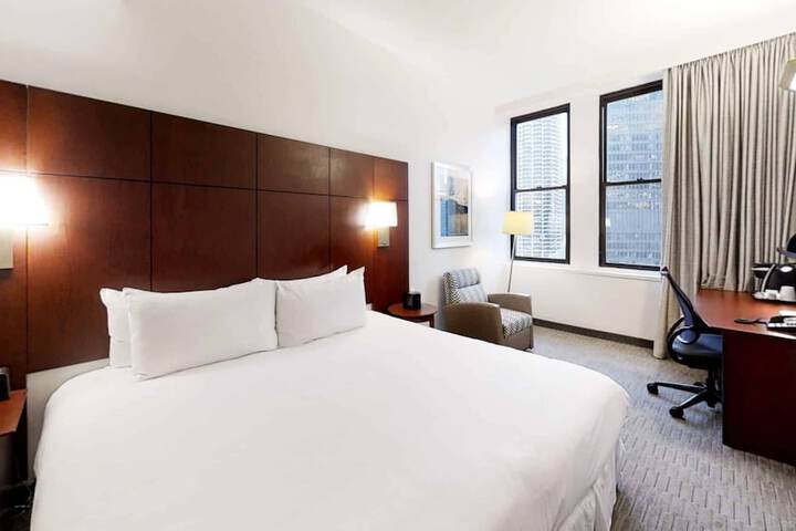 Club Quarters Hotel Wacker at Michigan Chicago Chicago | Bookonline.com