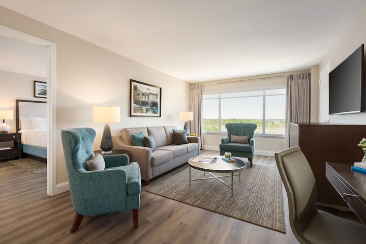 Hotel Ballast Wilmington, Tapestry Collection by Hilton Wilmington ...