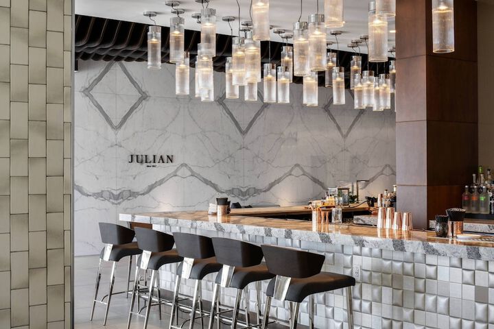 The Current Hotel Autograph Collection Tampa | Bookonline.com