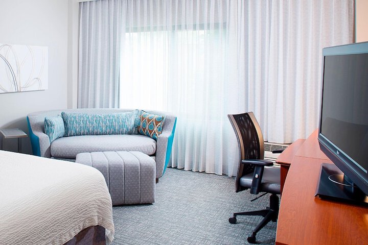 Courtyard by Marriott Roanoke Airport Roanoke | Bookonline.com