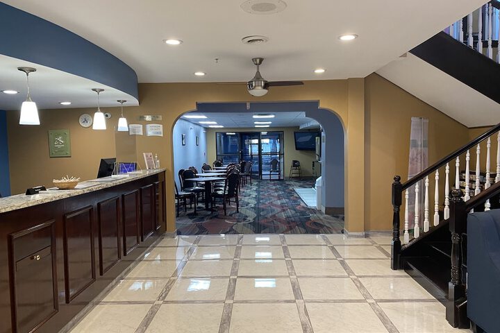 Distill Inn Bardstown | Bookonline.com