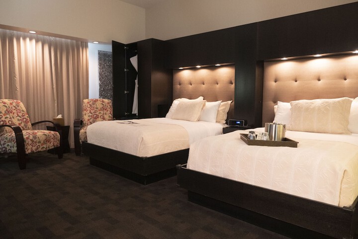 The Catfish Bend Inn & Spa Burlington | Bookonline.com