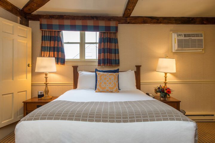 The Wolfeboro Inn Wolfeboro | Bookonline.com