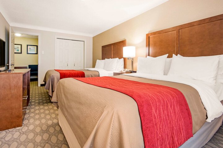 Comfort Inn Fallsview Niagara Falls | Bookonline.com