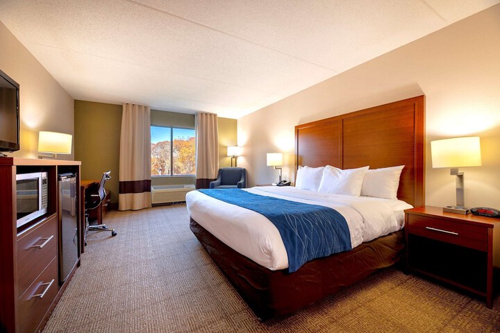 Comfort Inn Near Quantico Main Gate North Dumfries | Bookonline.com