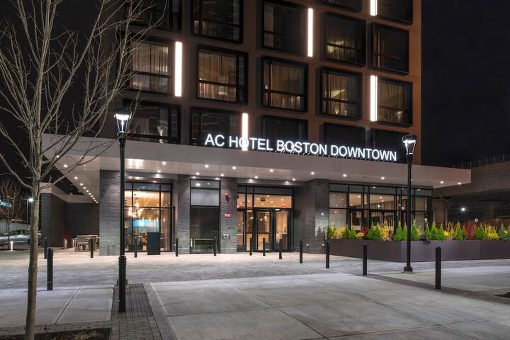 AC Hotel by Marriott Boston Downtown Boston | Bookonline.com