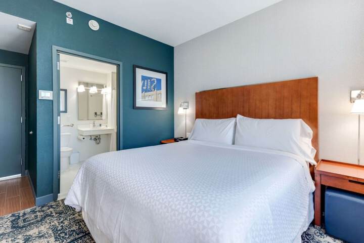 Vista LIC Hotel, BW Premier Collection Long Island City | Bookonline.com