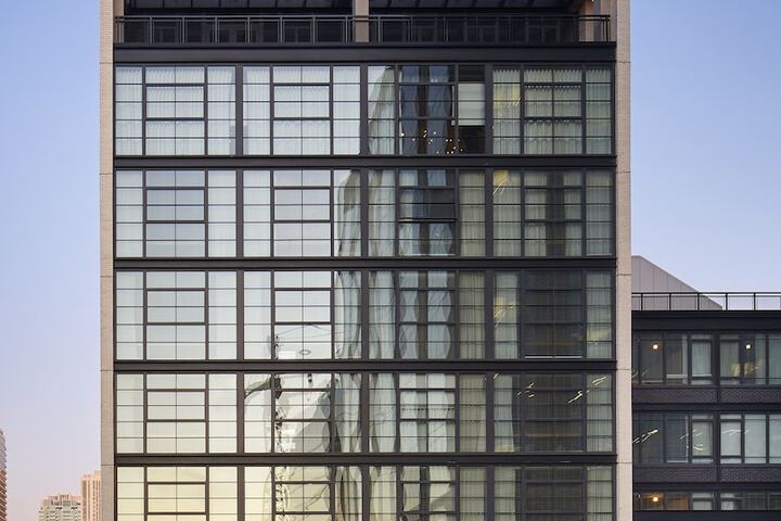 The Emily Hotel Chicago | Bookonline.com