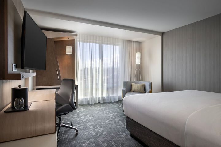 Courtyard By Marriott Nanaimo Nanaimo | Bookonline.com