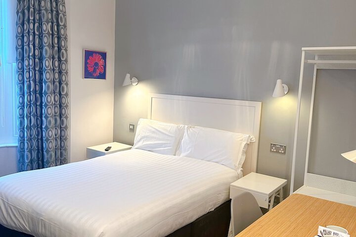 Legends Hotel Brighton Brighton | Bookonline.com