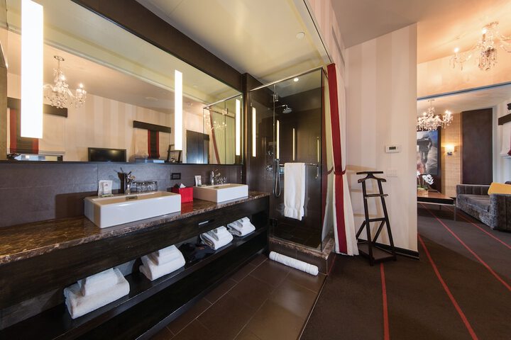 Sanctuary Hotel New York New York | Bookonline.com