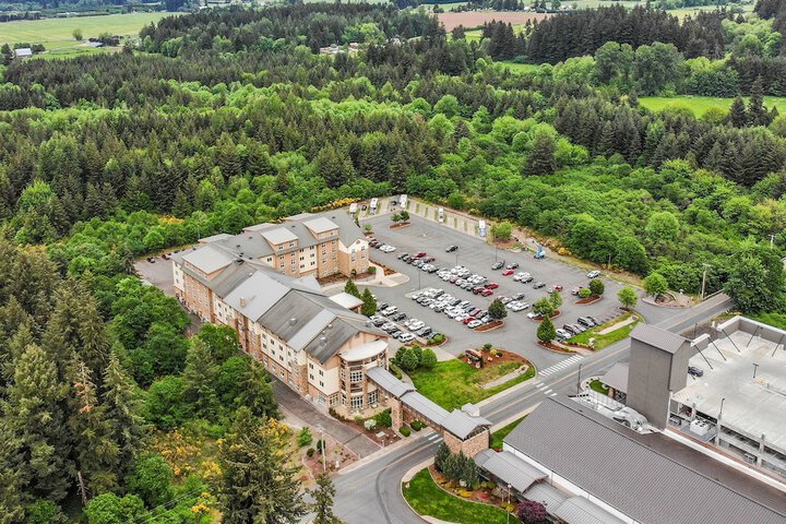 Lucky Eagle Casino & Hotel Rochester | Bookonline.com