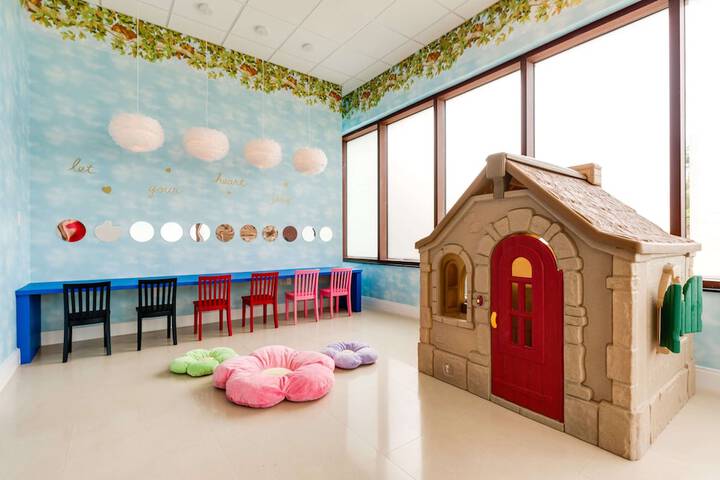 Magic Village Yards Trademark Collection by Wyndham Kissimmee ...