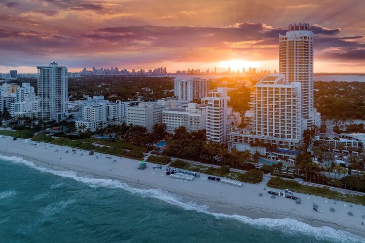 Radisson Resort Miami Beach Miami Beach | Bookonline.com