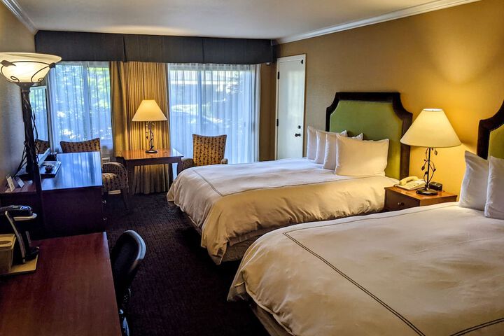 The Bards Inn BW Signature Collection by Best Western Ashland ...