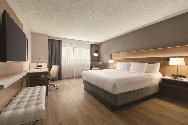 Radisson Hotel Seattle Airport SeaTac | Bookonline.com