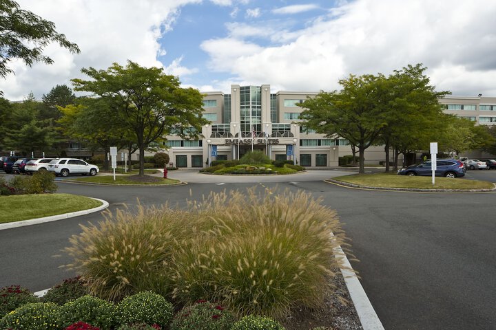 Embassy Suites by Hilton Parsippany Parsippany | Bookonline.com