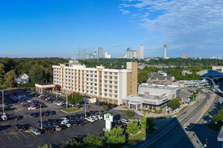 Holiday Inn Niagara Falls Scenic Downtown an IHG Hotel Niagara Falls ...