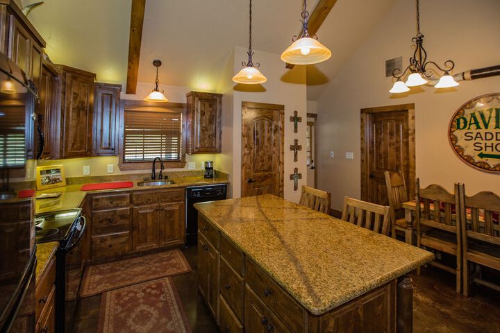 NRS Guest Ranch Decatur | Bookonline.com