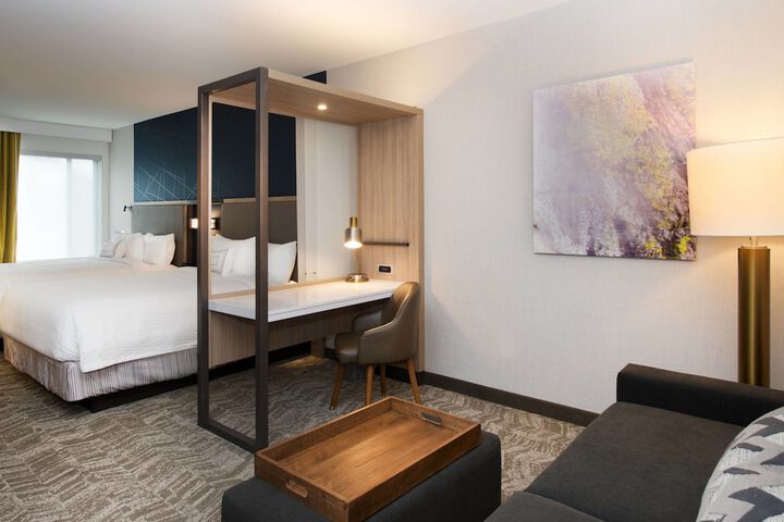 SpringHill Suites by Marriott Seattle Issaquah Issaquah | Bookonline.com