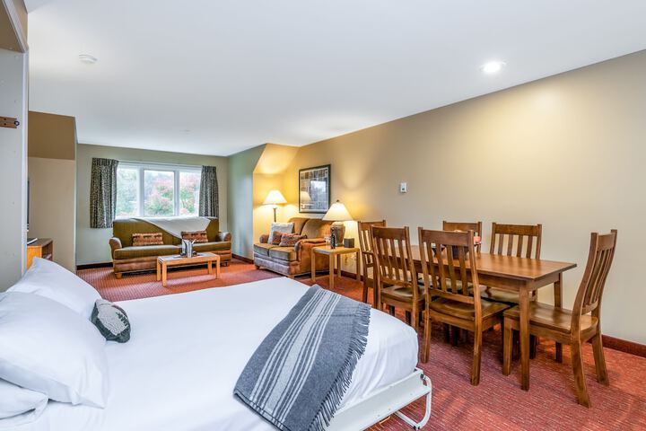 Grand Summit Hotel Newry | Bookonline.com