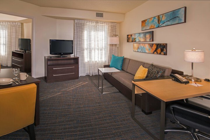 Residence Inn by Marriott Arlington at Rosslyn Arlington | Bookonline.com