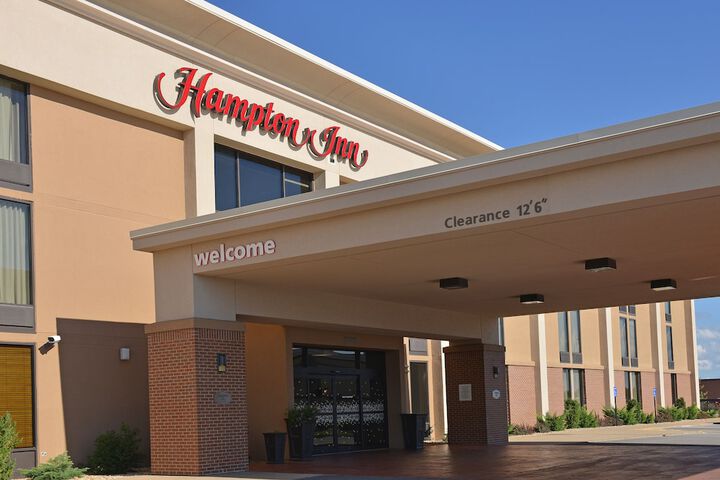 Hampton Inn Springfield South Springfield | Bookonline.com