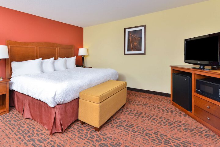 Hampton Inn Clinton IA Clinton | Bookonline.com