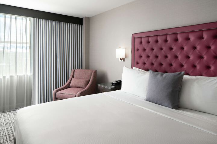 The Axis Moline Hotel Tapestry Collection by Hilton Moline | Bookonline.com